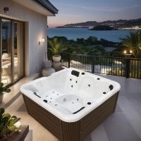 China Large 2m Modern Freestanding Hot Tub with 3KW Heater and 27 Total Jets for Hotel Villa Outdoor Use for sale
