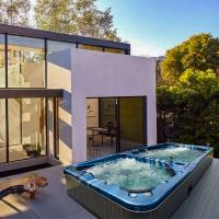 China Swim Spa Good Swim Pool Container Endless Pool Acrylic Fiberglass Swim Spa Pool Outdoor Swimming Pool for sale