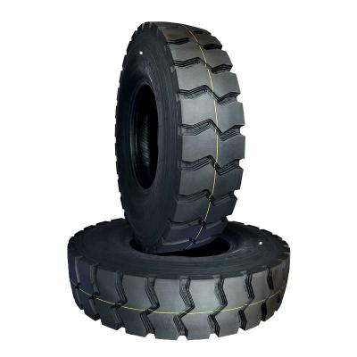 China Excellent Heat dissipation Radial Truck Tyre / 20PR  Off Road Truck Tires for sale