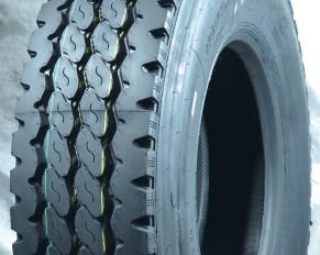 China 13R22.5 Radial Truck Tyre Anti Slippery 13 R 22.5 Tires for sale