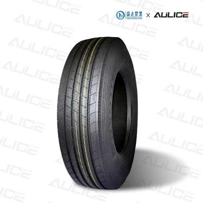 China 315/80R22.5 Truck And Bus Tyres Trailer Tyre With Four Circumferential Grooves for sale