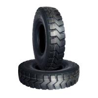 China Long Distance Radial Truck Tyre TBR Tires With Large Block Pattern and Excellent Ground Grip Mining Pavement Tire for sale