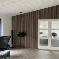 China 21mm Wooden Slat Acoustic Panel With PET And Veneer Akupanel For Office Home for sale