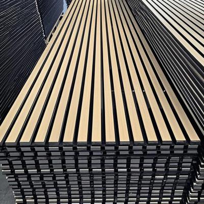 China Wood Veneer Acoustic Slat Panel 2400 x 600mm Thickness 21mm Custom Surface Finish for sale