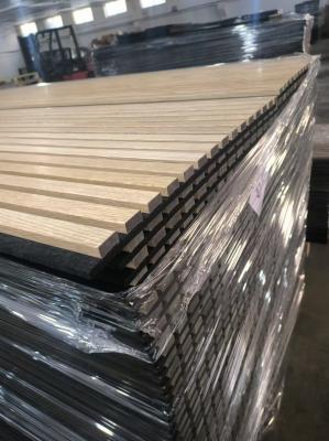 China Grade E0 B2B Bulk Natural Wood Acoustic Wall Panels Akupanel Panel Soundproof 0.86-0.95 Sound Absorption Coefficient for sale