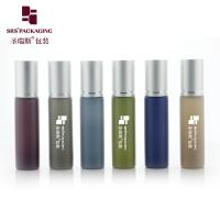 China Customizable Walled Glass Roll On Bottle for Skincare Essences with Glass Ball for sale