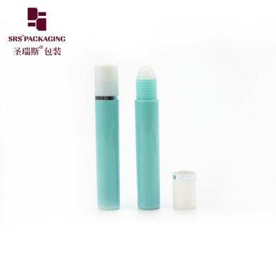 China 15ml White Plastic Roll On Bottle for Essential Oil Perfume with Screw On Cap Smooth Surface for sale