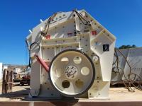 China Limestone Crushing Hydraulic Impact Crusher Of Mining Equipment PFC1420 for sale