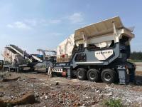 China Wheel Mounted Mobile Crusher Plant 200t/H Portable Stone Crusher Machine for sale