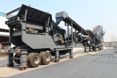 China Portable Wheel Limestone Crushing Plant Gold Recovery Movable Stone Crusher for sale