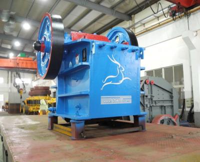 China Rock machine jaw crusher for stone gravel for highway railway house building for sale