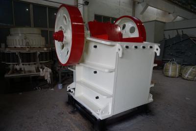 China Mobile Limestone PEV Jaw Crusher MN18% Jaw Plate 250TPH - 450TPH Capacity for sale