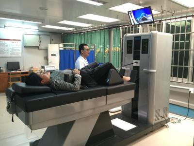 China medical Sciatica 90% Back Decompression Machine for sale