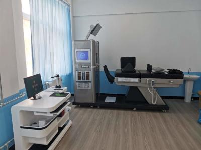China Rehabilitation Non Surgical Spinal Decompression Machine Traction Lumbar Pain for sale