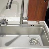 China Factory Send Durable Stainless Steel Handmade Sink Topmount Pressed Drawn Vietnam China Sink for sale