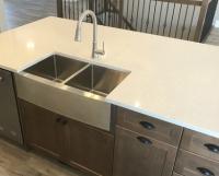 China Commercial 16 Gauge Stainless Steel Sink With Apron 32-7/8