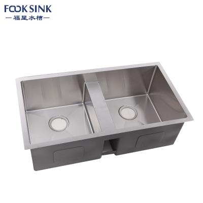 China Fashion Design Double Bowl Kitchen Sink Stainless Steel 304 Material for sale