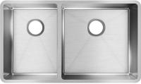 China Small Radius Handcraft 304 Kitchen Low Divide Sink With Double Bowl 30/70 for sale