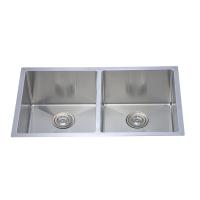 China 32'' 18 Gauge Undermount Stainless Steel Kitchen Sink Double Bowl for sale