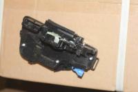 China Geely Binyue's high-strength alloy black front door lock body can lock the door firmly. for sale