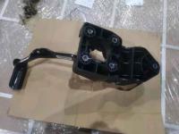 China Geely Binyue high-strength alloy steel black brake pedal assembly for braking vehicles for sale