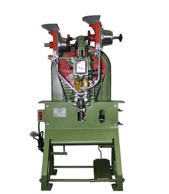 China Fully Automatic Eyelet Riveting Machine for Footwear 3-8mm Eyelet Length High Standar for sale