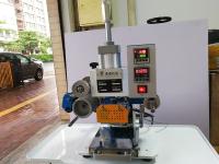China 70mm Working Height Shoe Marking Automatic Hot Foil Stamping Equipment for Leather Logo Embossing on Footwear for sale