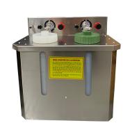China YUTAI Stainless Steel 3kg Glue Capacity Per Jar Shoe Gift Bag Packing Glue Filling Machine With Two Gun for sale