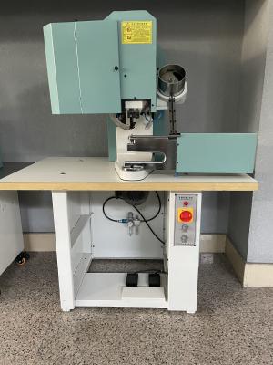China YT-429 Automatic Mountaineering/Safety Shoe/Labor Insurance Shoe/Hiking Shoe Pressing Button Fastening Machine for sale