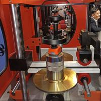 China Aluminum window profile rolling machine Thermal Break Assembly Machine for sale