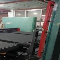 China A device for transporting a pane of glass automatic glass cutting table mirror cutting machine for sale