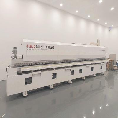 China Fully Automatic Semi Pass JC Pull Free Integrated Edge Banding Machine PLC Control 220V for sale