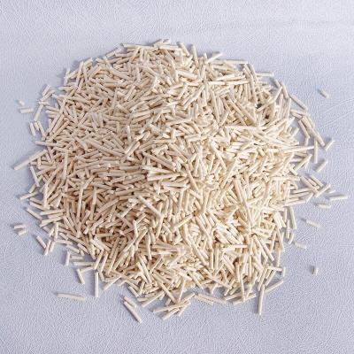 China Natural Tofu Cat Litter 1.5mm-2.0mm Strip Shape with 3x Liquid Absorption and Custom Colors for sale