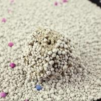 China Fast Clumping Multi Scented Bentonite Cat Litter 0.8-3.5mm for Multi Cat Use for sale