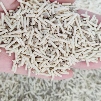 China OEM Mixed Cat Litter Tofu Bentonite Blend 2.5kg Strong Deodorization Clumping Antibacterial Flushable for sale