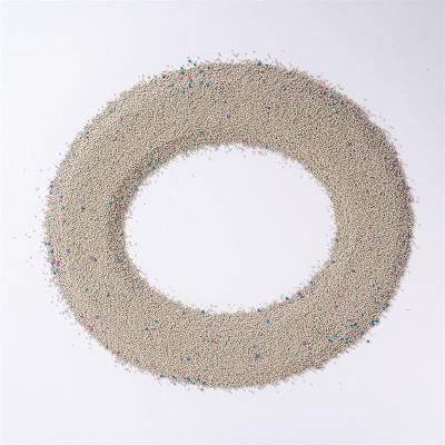 China 10L Sodium Bentonite Cat Litter Odor Control Dust Free Quick Clumping 0.8-3.5mm Multi Cat for sale