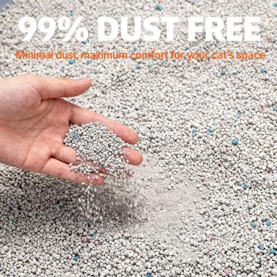 China Bentonite Cat Litter Dust Free Clumping 0.8-3.5mm Natural Odor Control Multi-Cat Pet Sand for sale