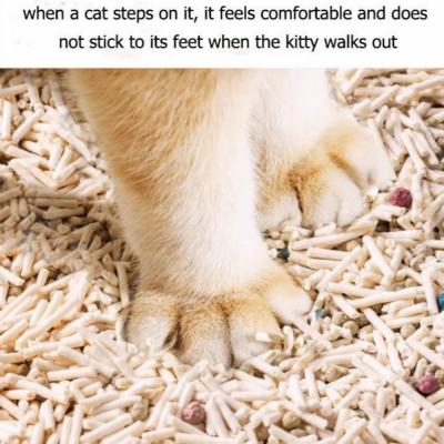 China Natural Bentonite Tofu Mixed Cat Litter 2.5kg Strong Clumping Eco-Friendly Flushable Pet Litter for sale