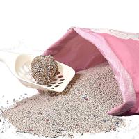 China Starhong 100% Natural Bentonite Cat Litter 0.8-3.5mm Strong Clumping Dust-Free Odor Control for sale