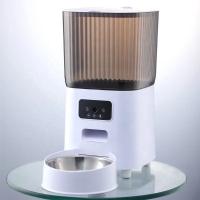 China Smart WiFi Pet Feeder with Camera 5L Capacity Double Bowls for Two Cats for sale