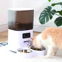 China Smart WiFi Pet Feeder with Camera 5L Capacity Double Bowls for Two Cats for sale