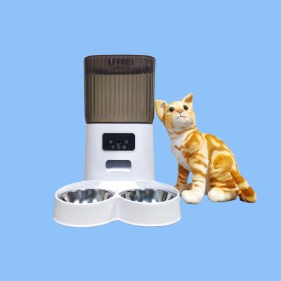 China Smart Pet Feeder 5L Automatic Dog Cat Food Dispenser with Voice Recorder WiFi App Control for sale