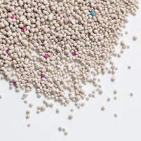 China 100% Natural Bentonite Cat Litter 0.8-3.5mm Ultra Clumping Unscented Low Dust Multi-Cat for sale