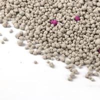 China Dust Free Bentonite Cat Litter 0.8-3.5mm Strong Clumping Odor Elimination Multi-Cat for sale