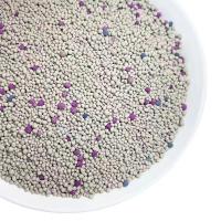 China Natural Bentonite Cat Litter 0.8-3.5mm Strong Clumping Odor Control Low Tracking Dust Free for sale