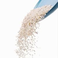 China Natural Fast Clumping Odor Control Absorbent Tofu Bentonite Mixed Cat Litter for sale