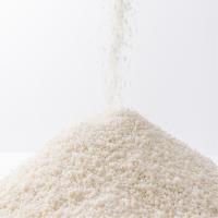 China Premium Pet Supplies Natural Fast Clumping Low Dust Strong Absorption Cassava Cat Litter Sand for sale