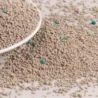 China Natural Sodium Bentonite Strong Clumping Low Tracking Pet Safe Cat Litter for sale