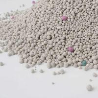 China Efficient Odor Control Low Dust High Absorption Clumping Mineral Cat Litter for sale