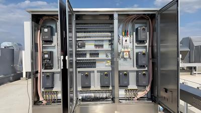 China 90KW Pump Variable Frequency Start Control Cabinet Frequency Inverter Control Cabinet for sale